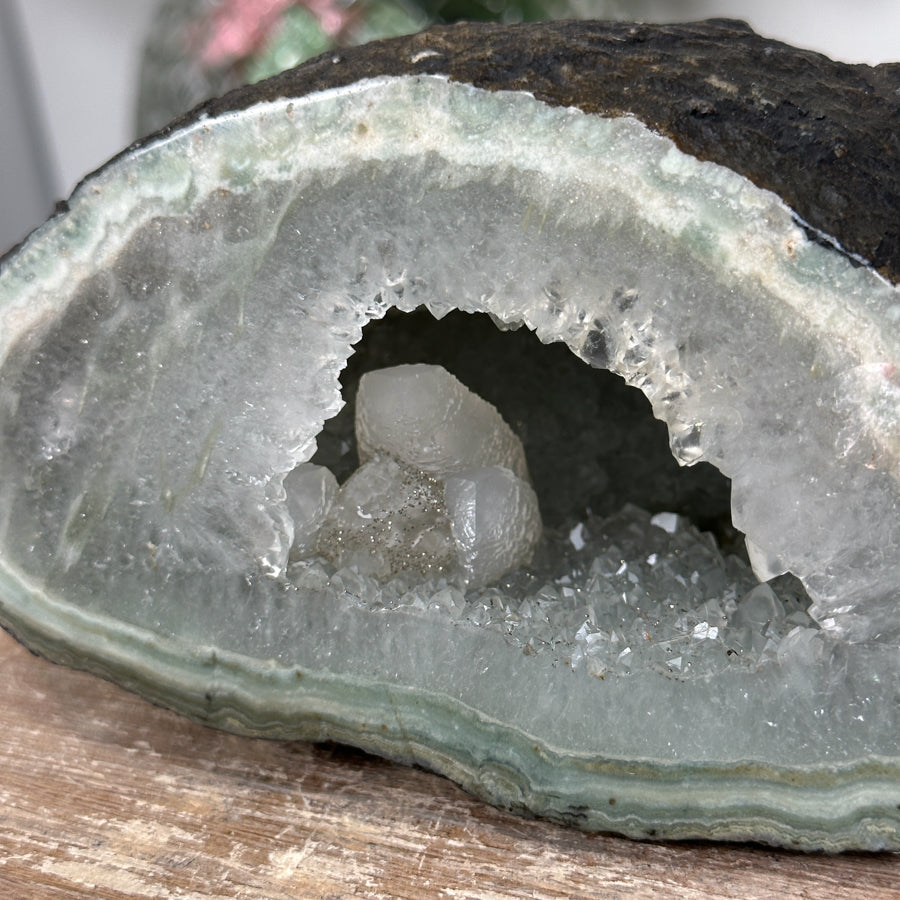 Amethyst Geodes – Southern Minerals